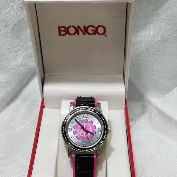 BONGO | Accessories | Bongo Peace Sign Flower Watch | Poshmark